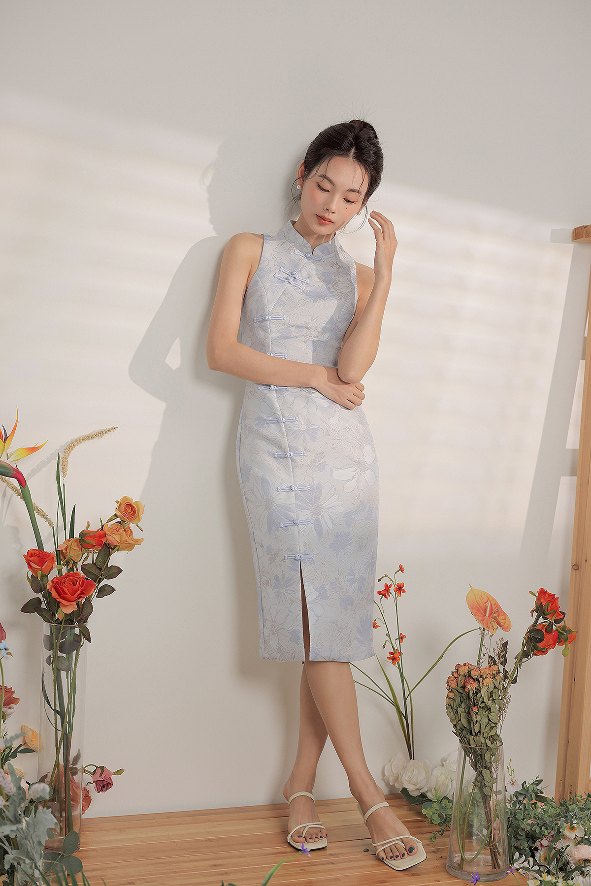 Fayth • *Imperfect* Xi Jacquard Midi Cheongsam Fayth • *Imperfect* Xi Jacquard Midi Cheongsam